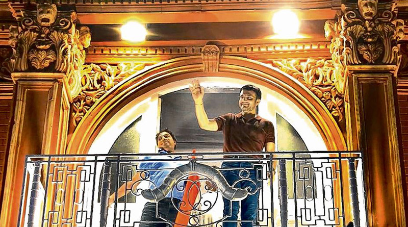 Sourav Ganguly inaugurates puja pandal themed on Lords balcony ...