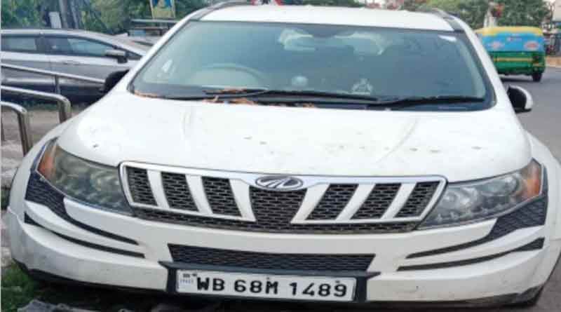 Khardah police seizes a mysterious car from Sodepur । Sangbad Pratidin