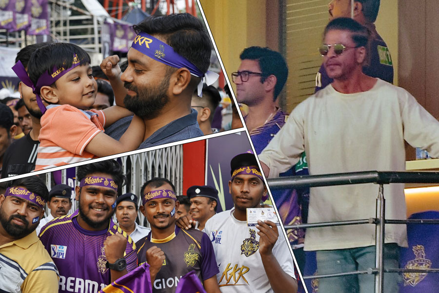 KKR fans gathered in Eden Gardens for IPL match